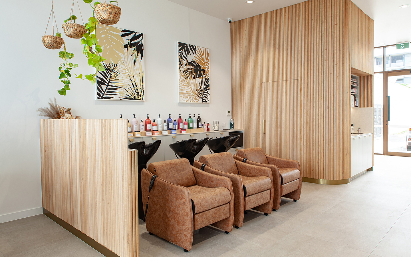 Coastal & Natural | Salon Interior Design Inspo | by Comfortel New Zealand